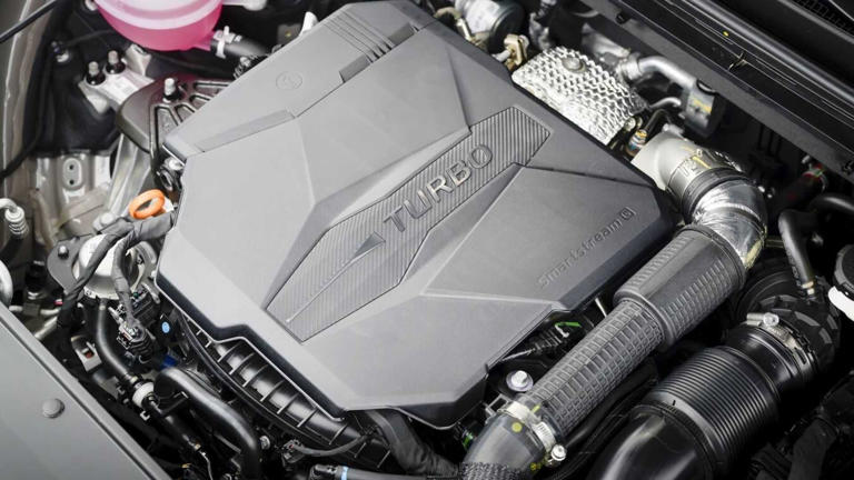 Forget the CR-V hybrid—this 3-row SUV gives you more for the same money