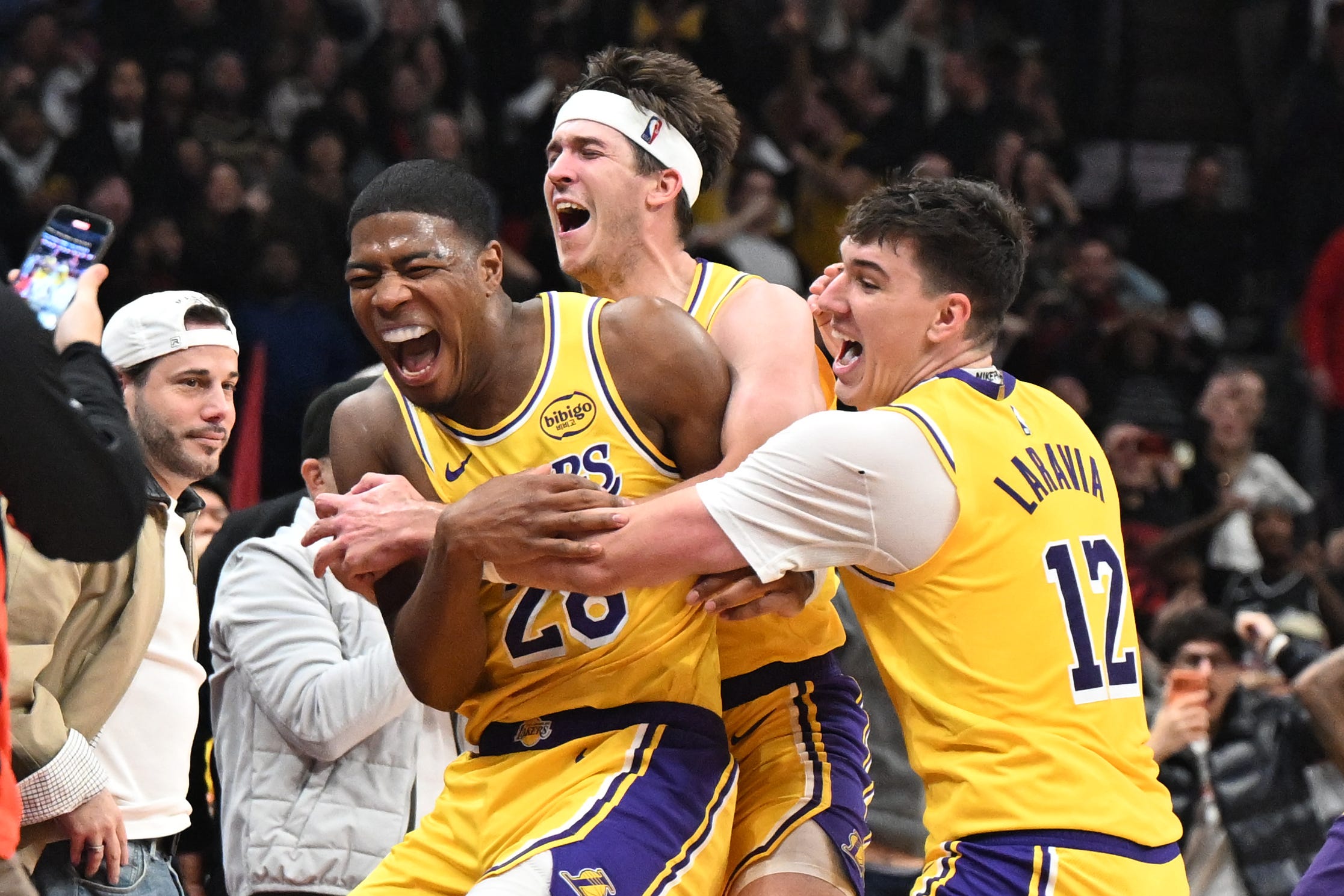 Lakers player grades: LA wins on Rui Hachimura's walk-off 3-pointer