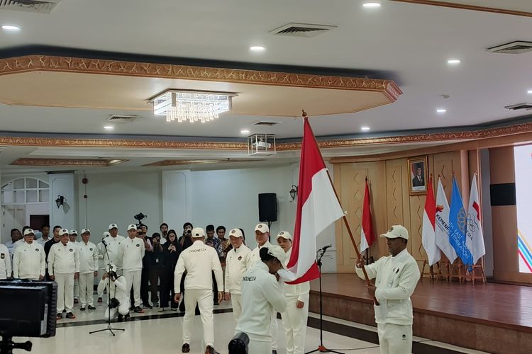 Jumlah atlet bertambah jadi 1.021, kontingen Indonesia resmi dikukuhkan