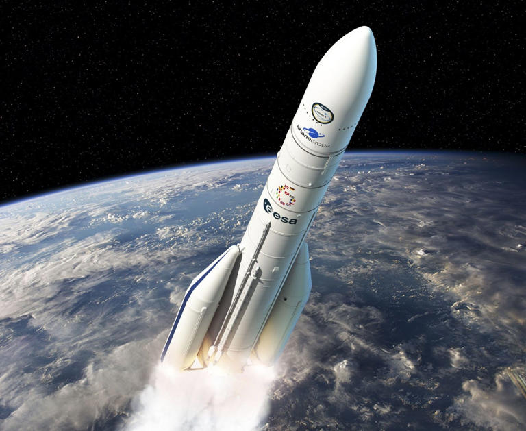 🚀 While NASA saves, ESA adopts record budget and militarizes