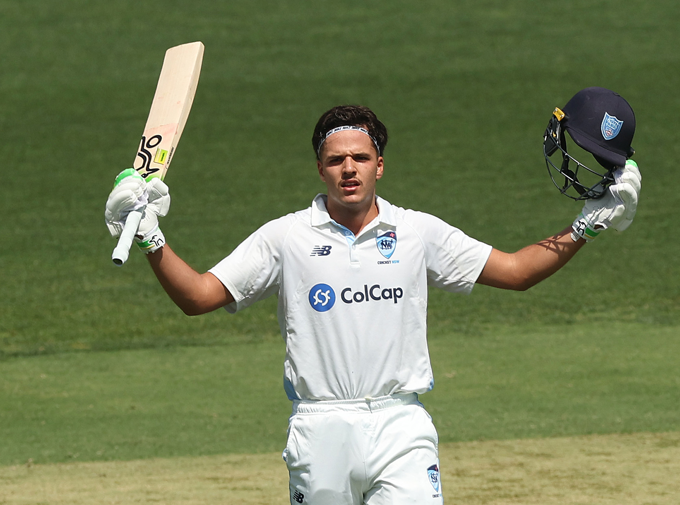 Konstas finds form with century for New South Wales