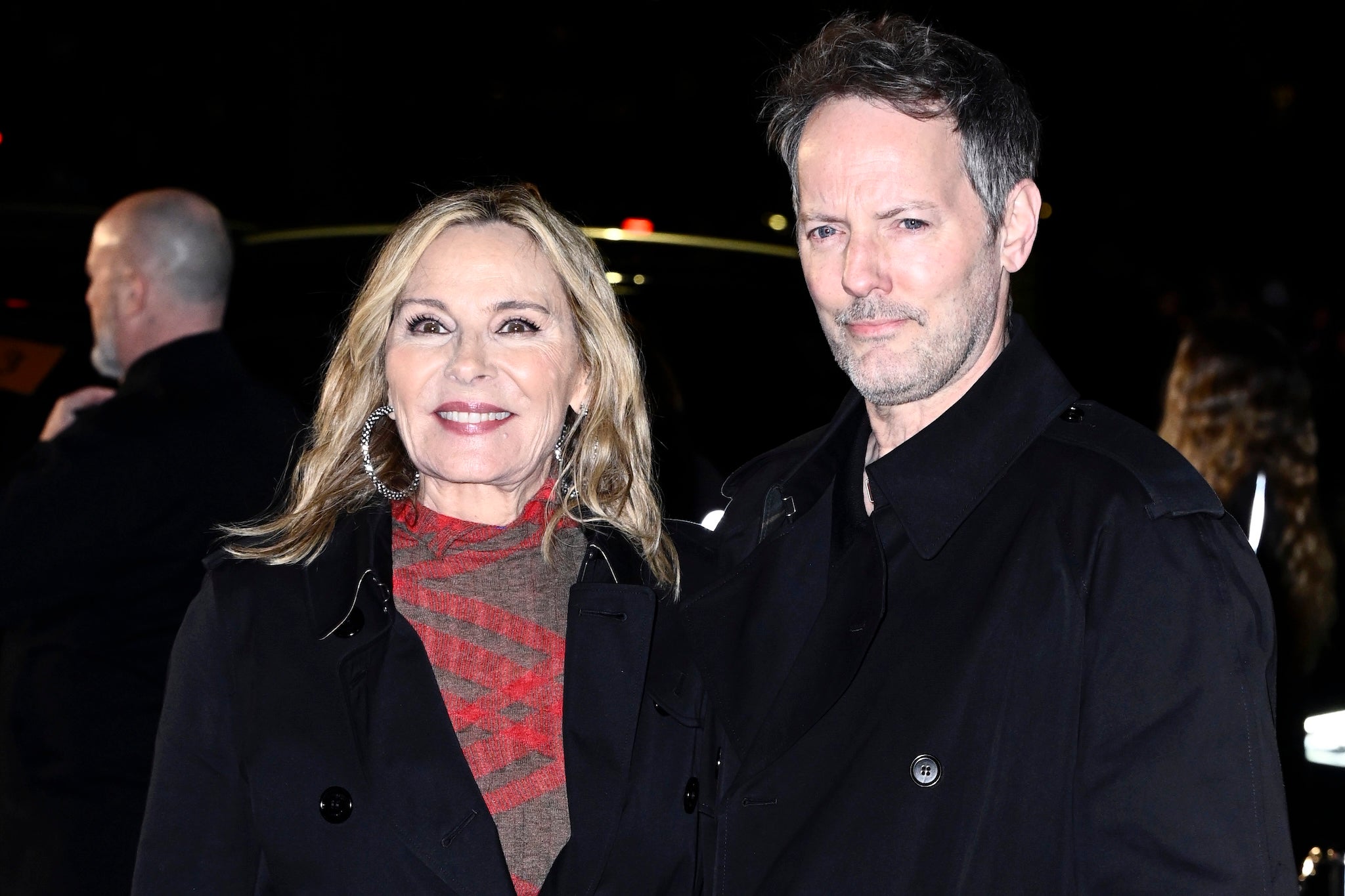 Kim Cattrall marries Russell Thomas at Chelsea Old Town Hall