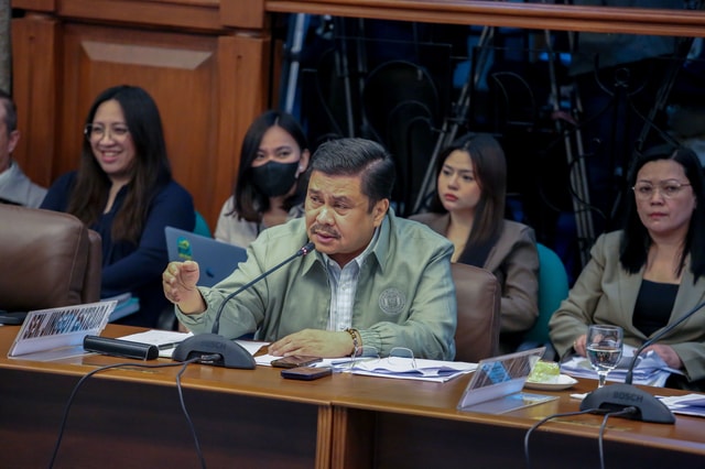 Sotto on Jinggoy travel authority: No permission needed for personal trip