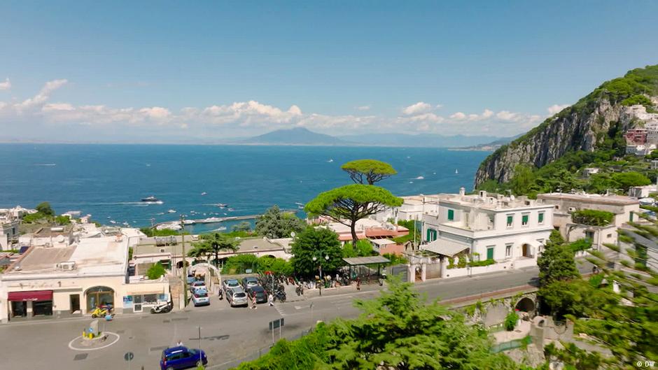 Idyllic or overcrowded? A trip to the Isle of Capri