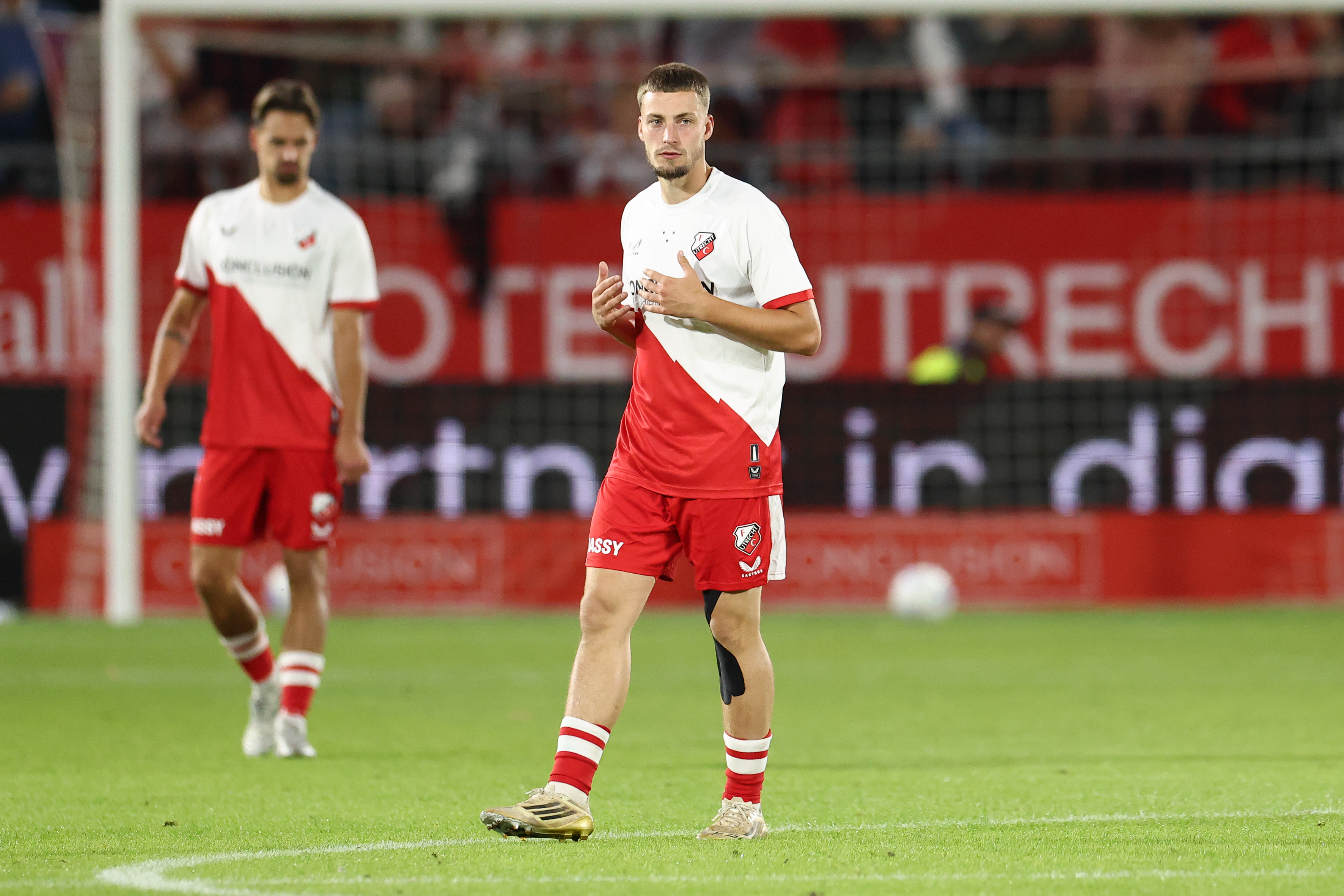 FC Utrecht moet na Min ook Van den Berg maanden missen