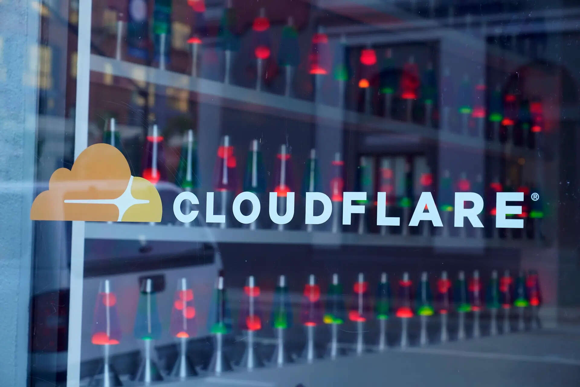 Cloudflare down: List of apps impacted — X, Downdetector, Spotify and more