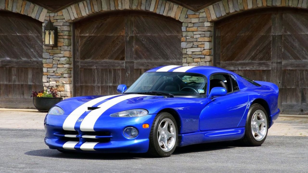 Why the Viper GTS felt like track fire in a blue shell