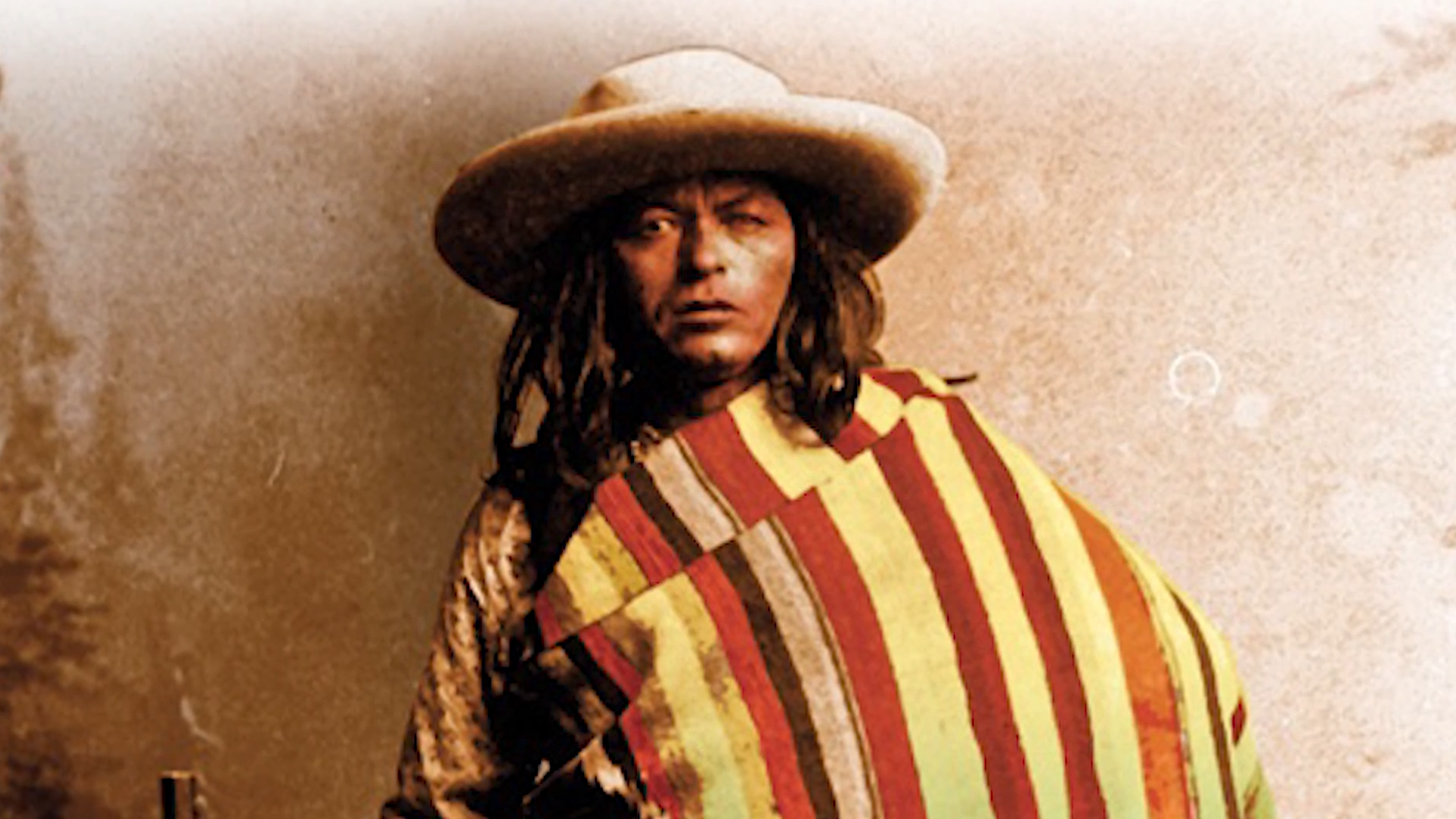 This half-Irish, half-Mexican outlaw changed Apache history forever