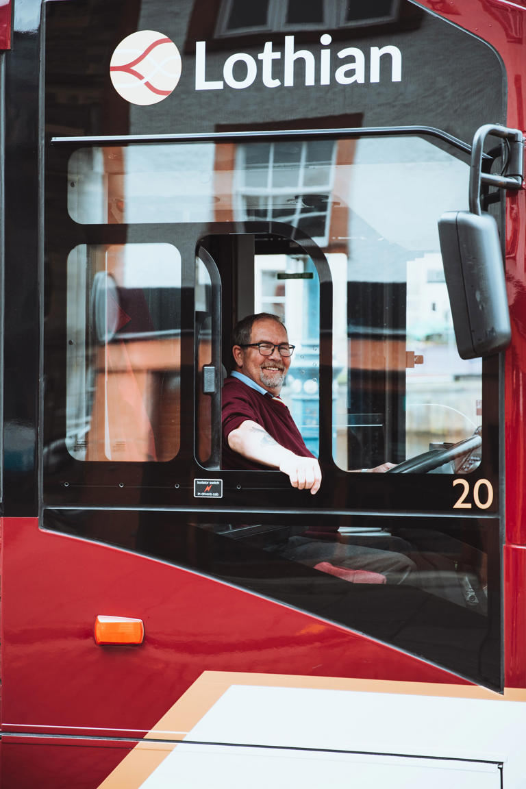 Plan your Christmas and New Year travel across Edinburgh and the ...