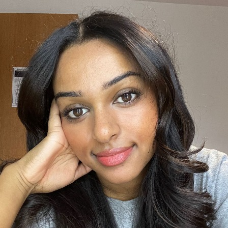 Does face threading really clear your pores under the microscope?