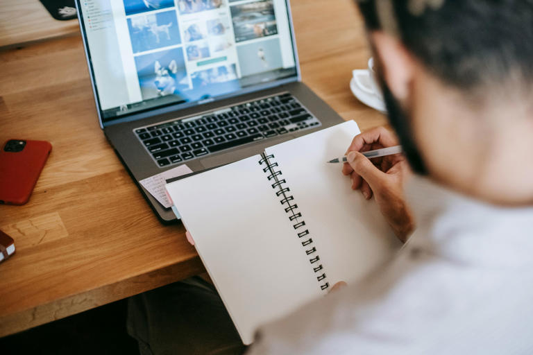 This 2-hour rule can make you irreplaceable at work
