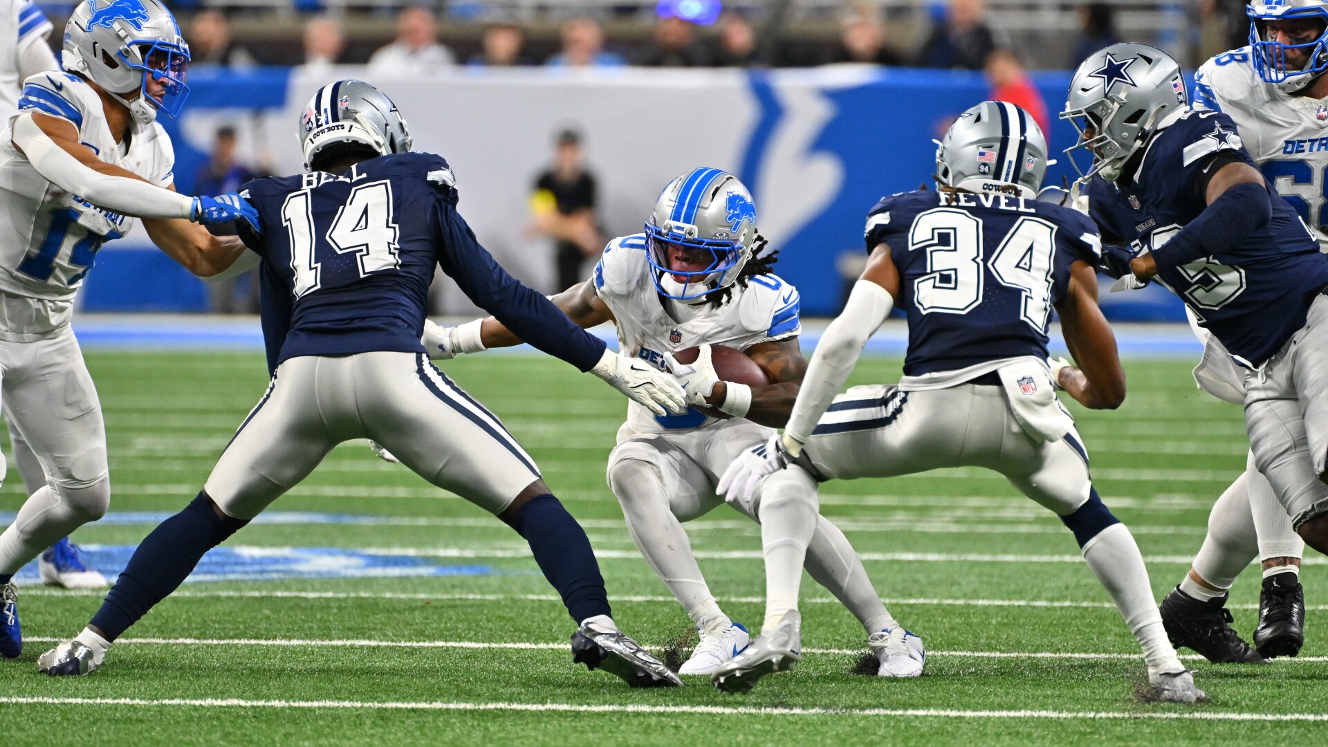 NFL playoff picture 2025: Updated AFC and NFC standings, bracket ...