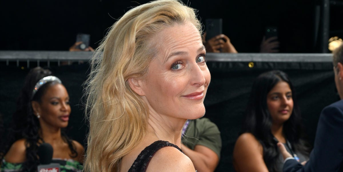 Gillian Anderson aparece espectacular en el Festival de Toronto a sus ...