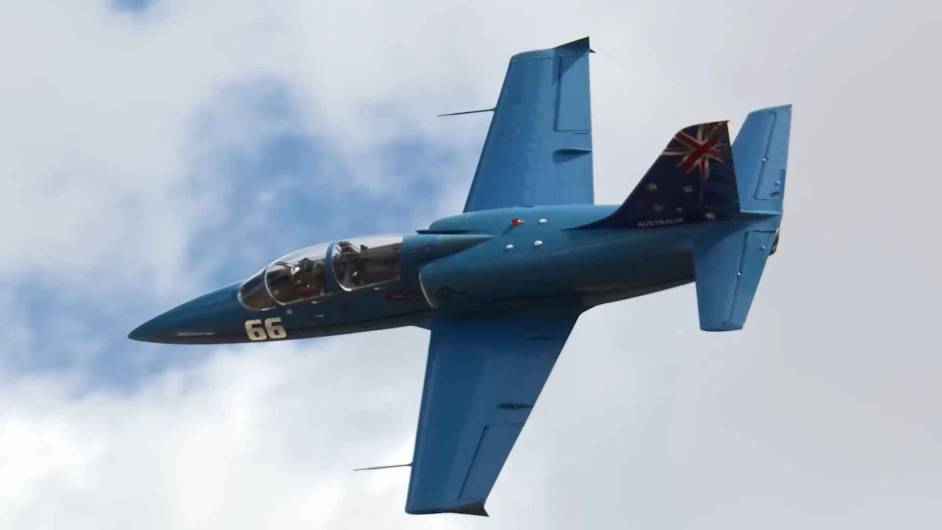 Why this Cold War trainer became the most trusted jet for new pilots
