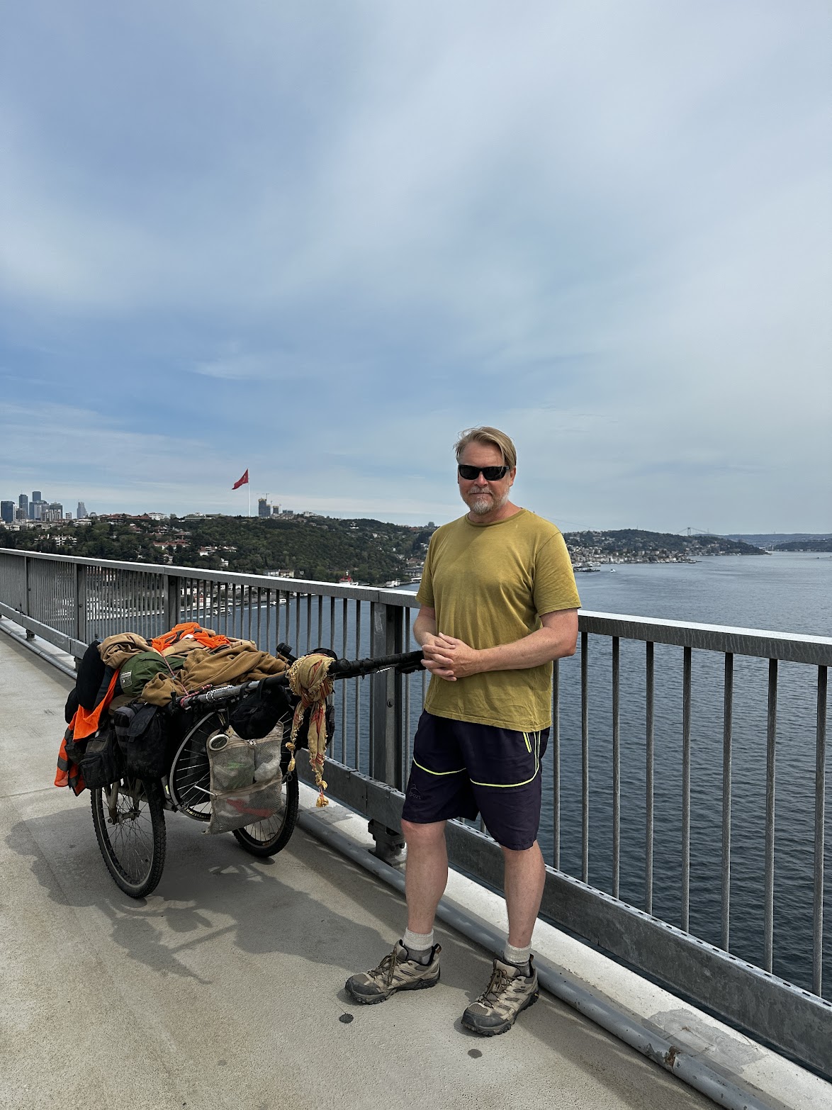 He set out to walk around the world. After 27 years, his quest is ...