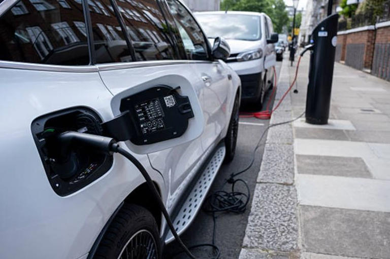 Electric car charging breakthrough could see EVs power homes for two days