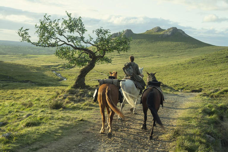 Game of Thrones's 6-part spin-off renewed for season 2 before it even ...