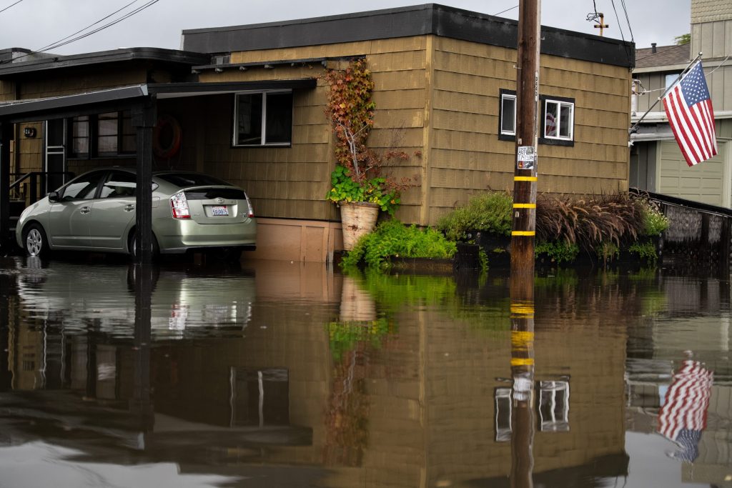 King tide events in Bay Area provide glimpse into climate future ...