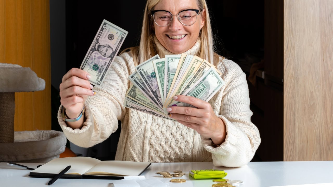 9 simple budget moves that protect you from surprise expenses later