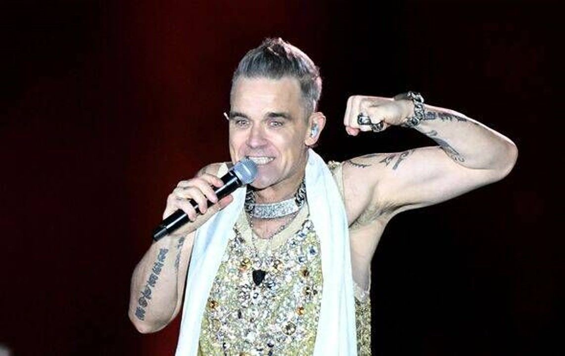 Robbie Williams’ net worth shines amid World Cup gig