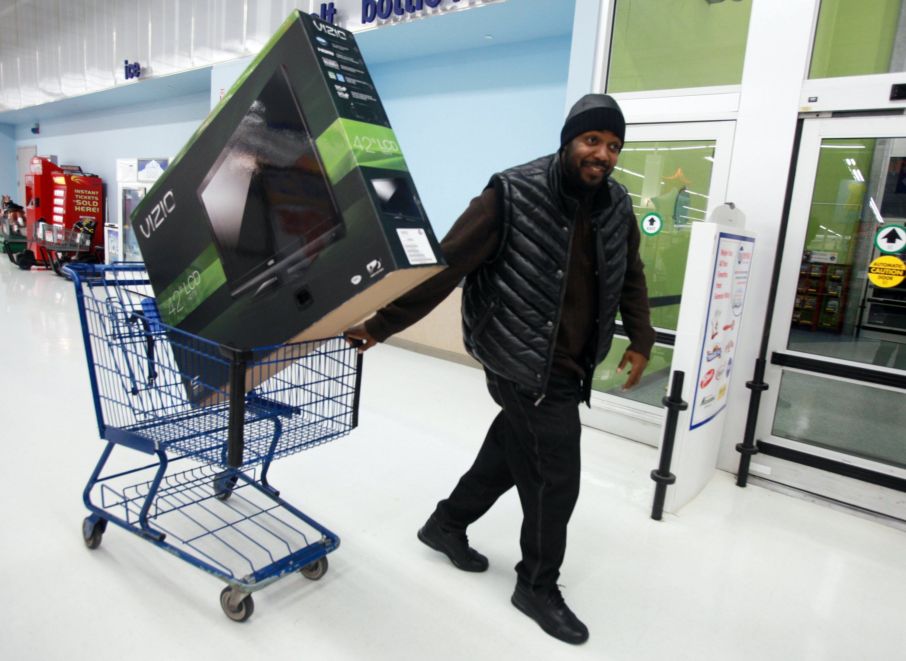 Are retail stores open on New Year's? See the list