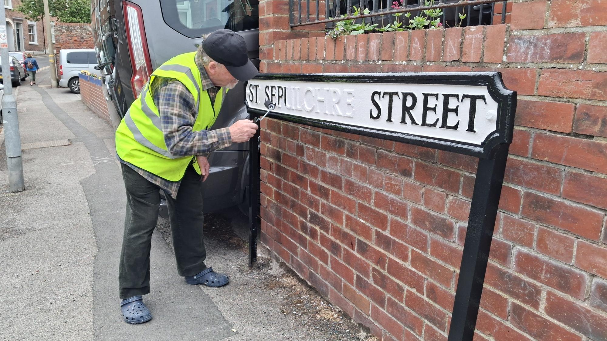 Street signs part of Scarborough’s character - spotlight on town's ...