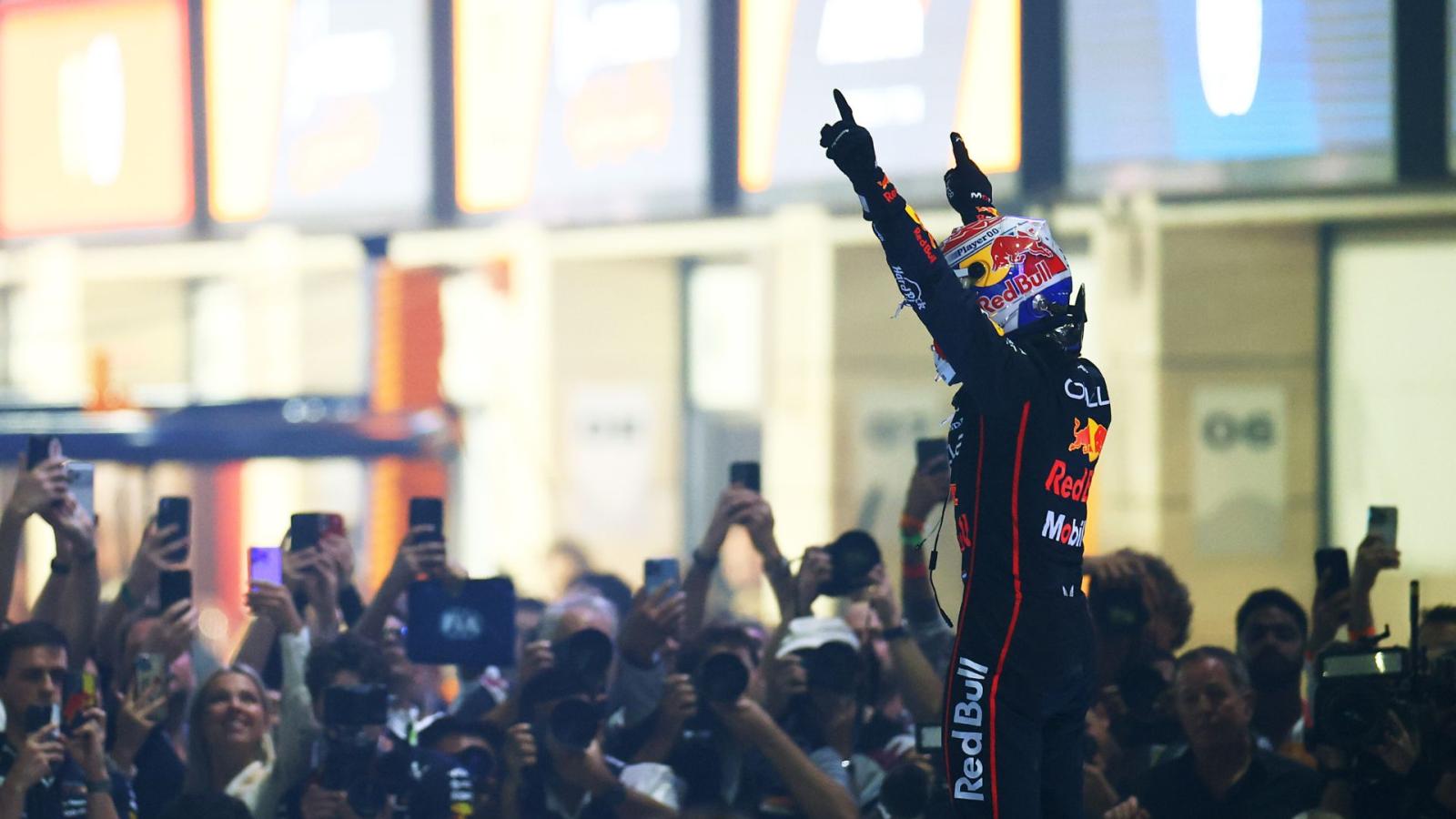 Formula 1: O Verstappen δέχθηκε με χαρά το «δώρο» της McLaren
