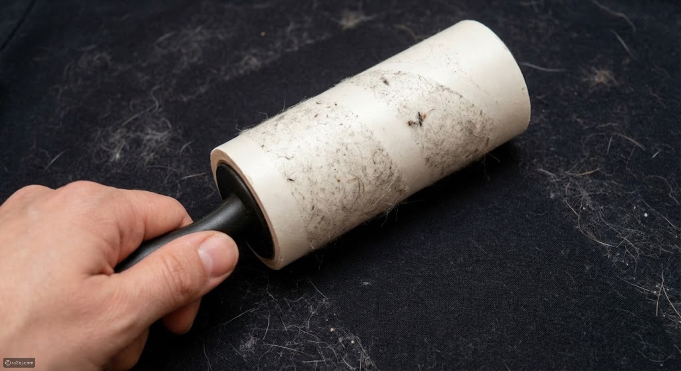 7 tricks to easily get rid of lint in clothes
