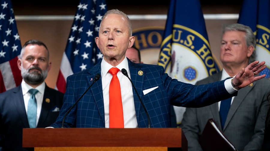 Obamacare anxiety rising among House GOP centrists: 'To do this is ...