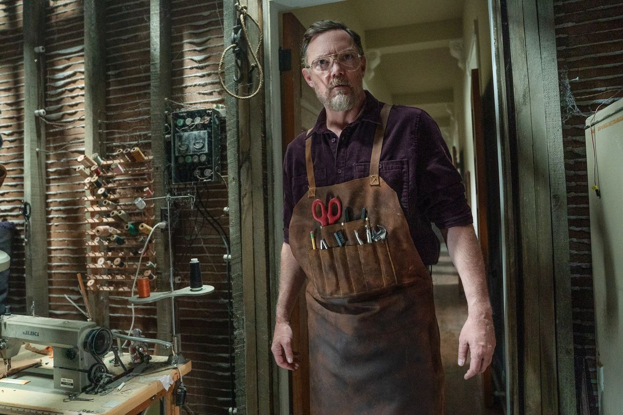 Scream kings Matthew Lillard and Skeet Ulrich reunite for Five Nights ...