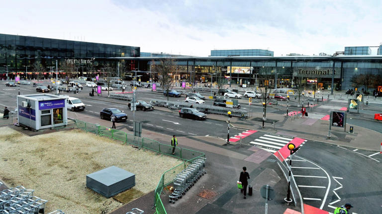 Heathrow's drop-off charge raise labelled 'moneymaker'