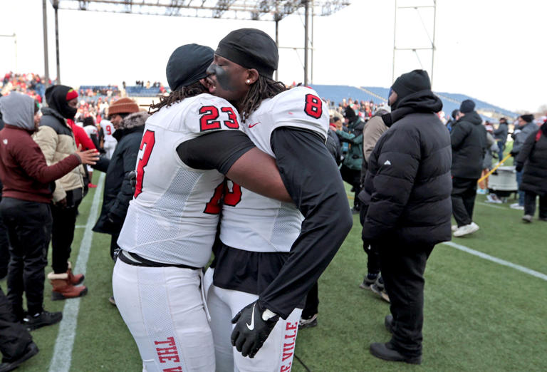 Glenville vs. Shelby rewind: Relive the 2025 OHSAA Division IV football ...