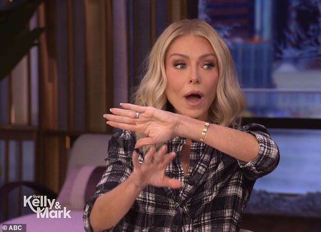 Kelly Ripa admits to making plane etiquette faux pas after 'aggressive ...