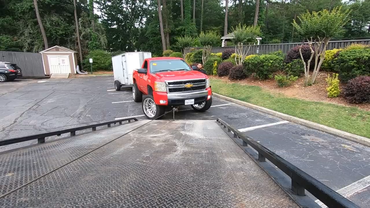 Why ignoring a move order ends with a tow hook attached