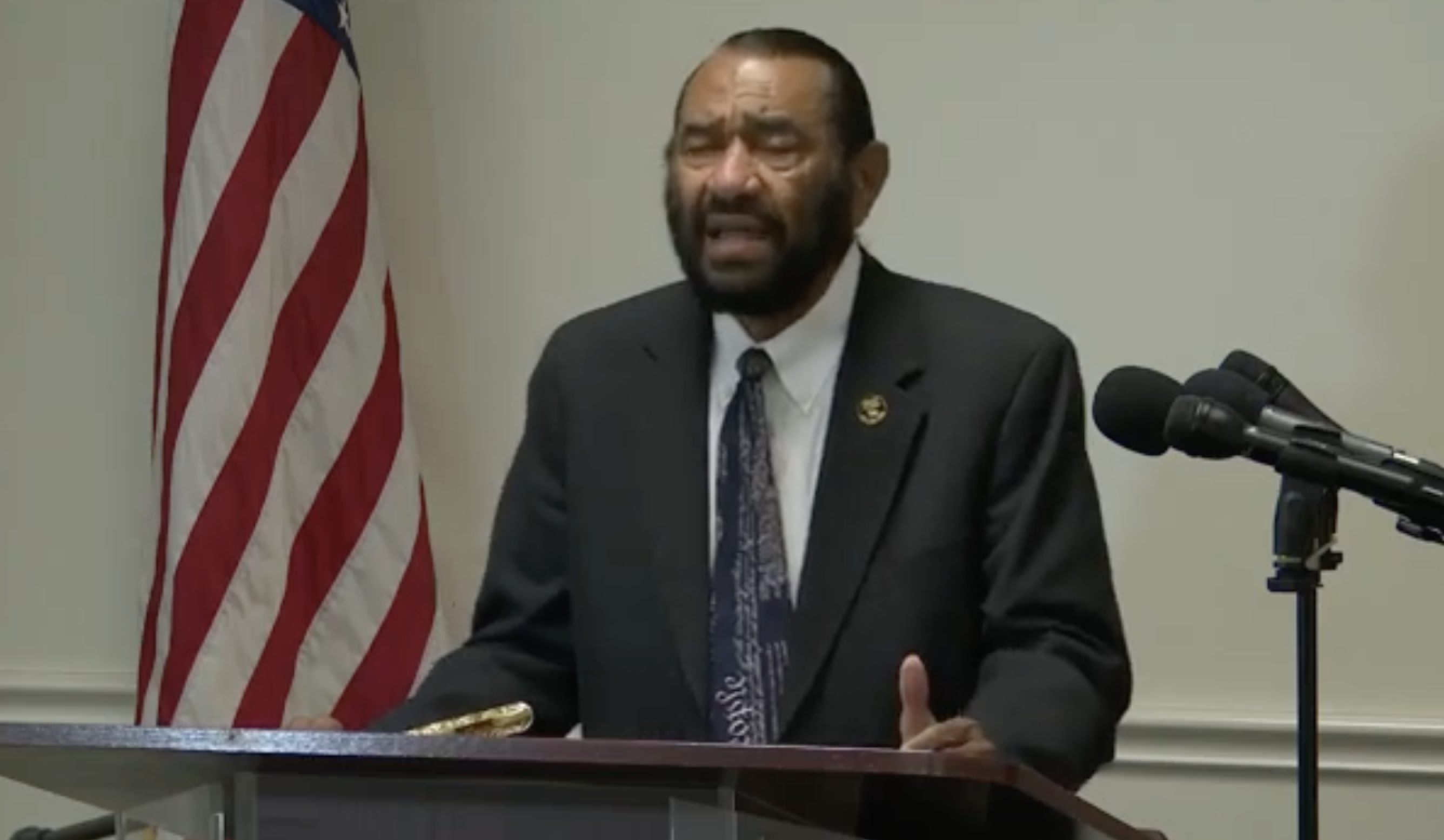 'The president is not going to throw me out of office': Al Green calls ...