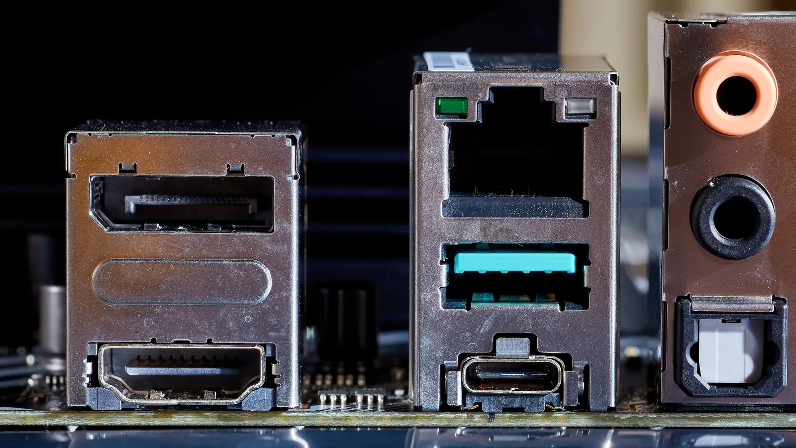 Key skills every beginner needs for PC building