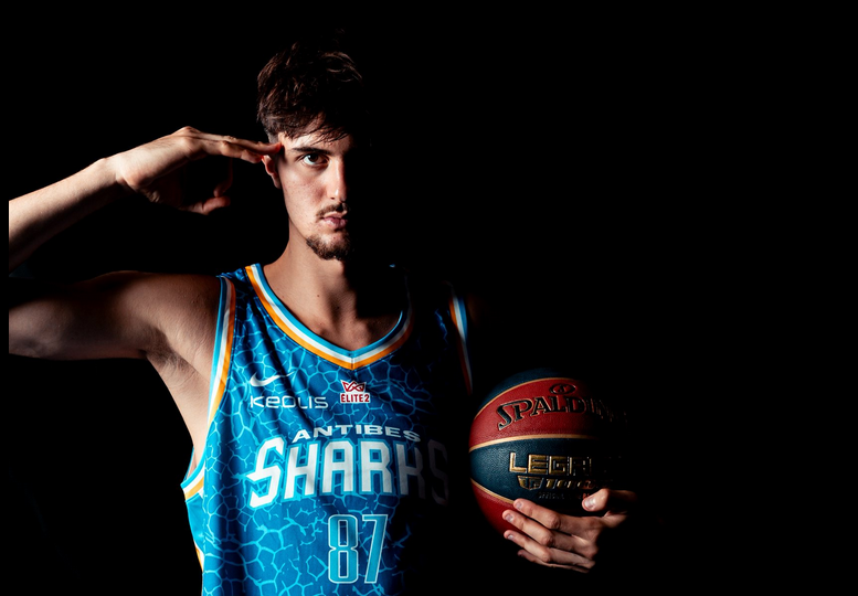 Première apparition en Elite 2 pour Tanguy Peyre avec Antibes