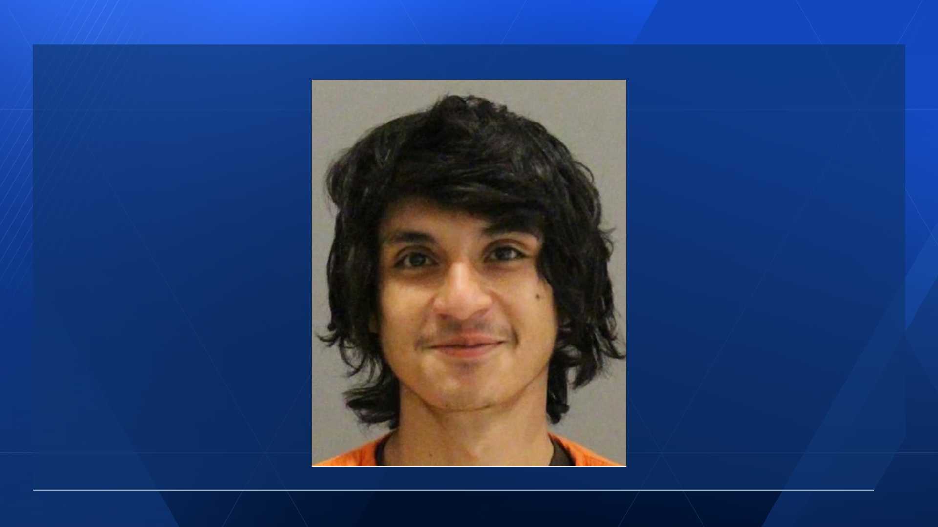 Pillen: Convicted felon accused of shooting Omaha officers shows need ...