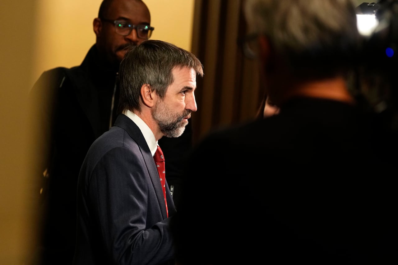 Feds' backtracking on climate action is 'fuelling' Quebec separatism ...