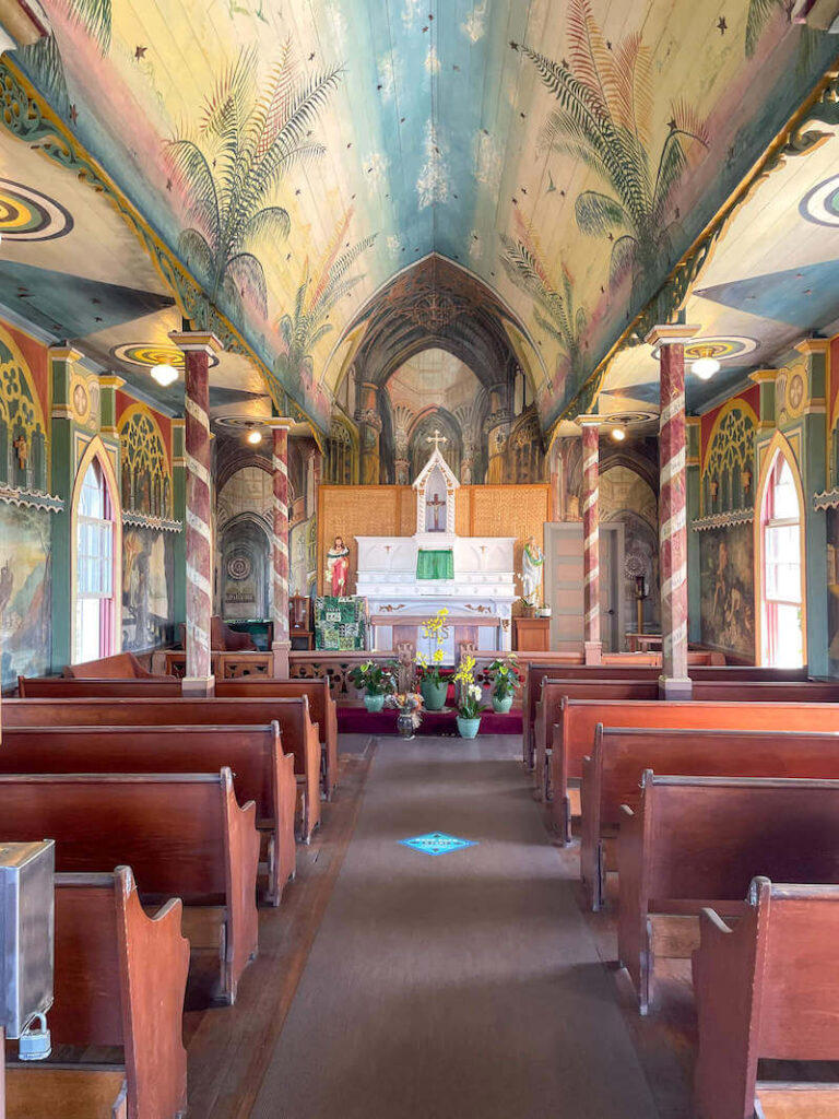 This tiny Big Island church is one of the most beautiful you'll ever see
