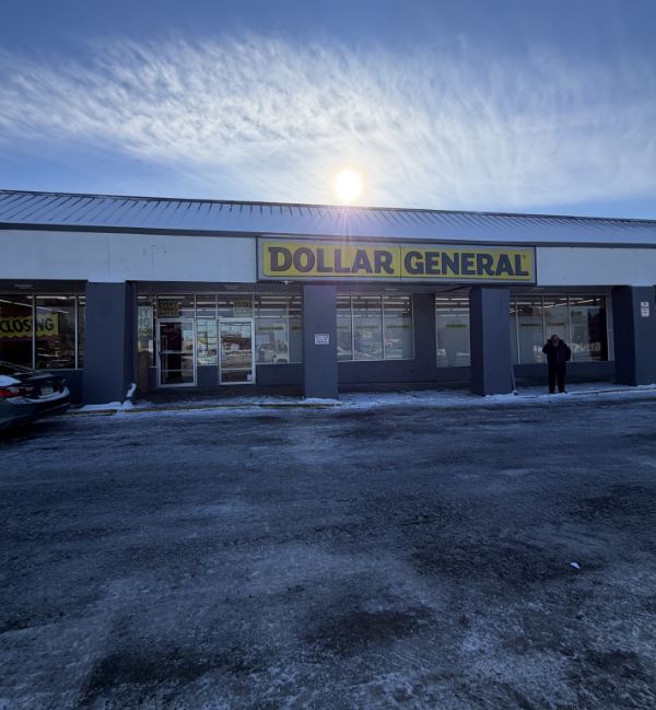 Dollar General in Valley Plaza closing for good