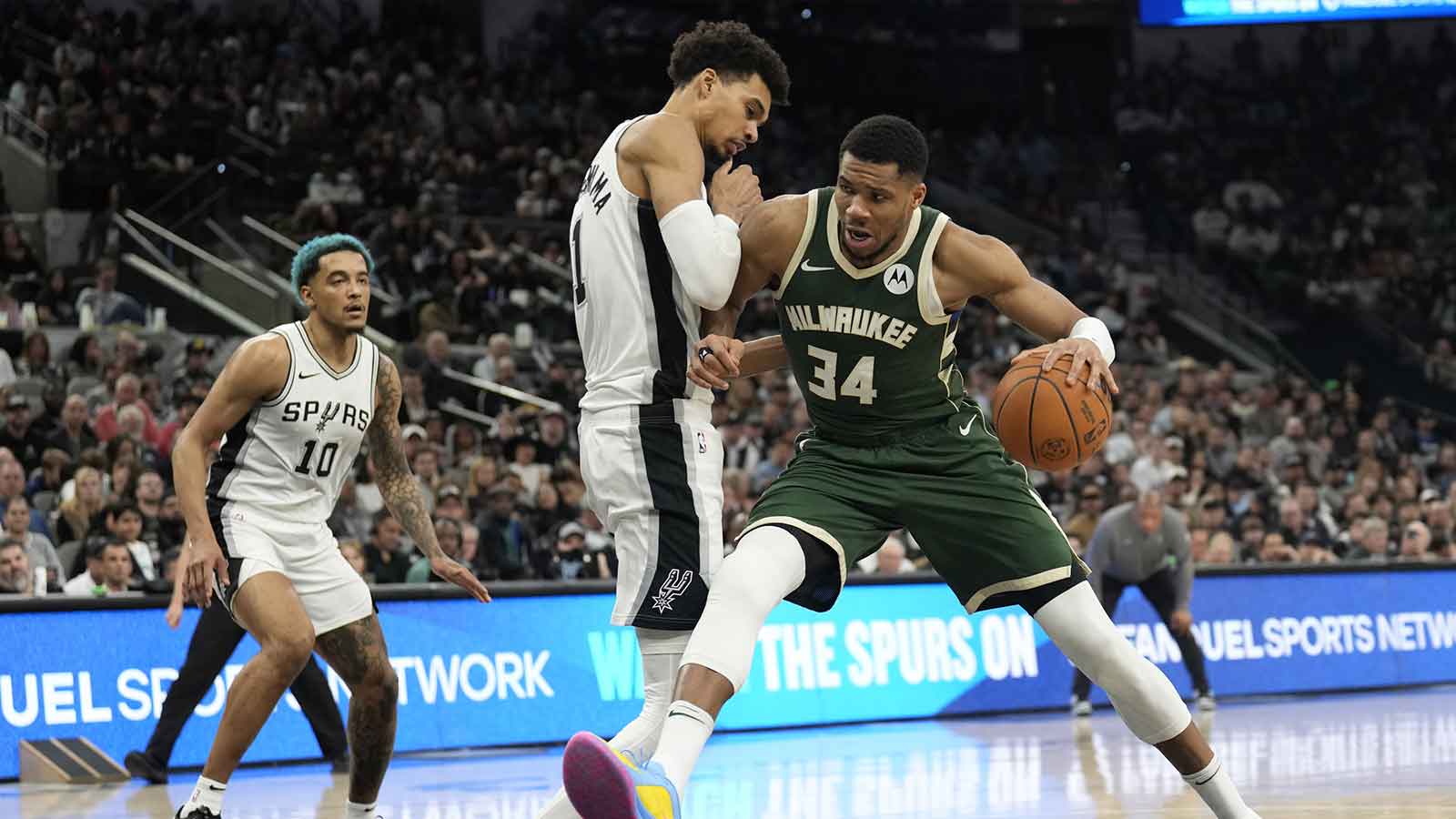 NBA rumors: Spurs, Rockets will join Thunder in not chasing Giannis ...