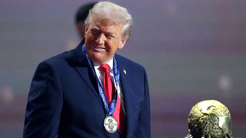 Trump mocked over 'participation trophy' from FIFA at World Cup event