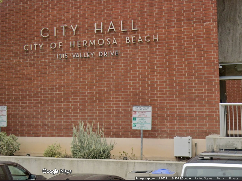 Hermosa Beach selects familiar South Bay face as city manager