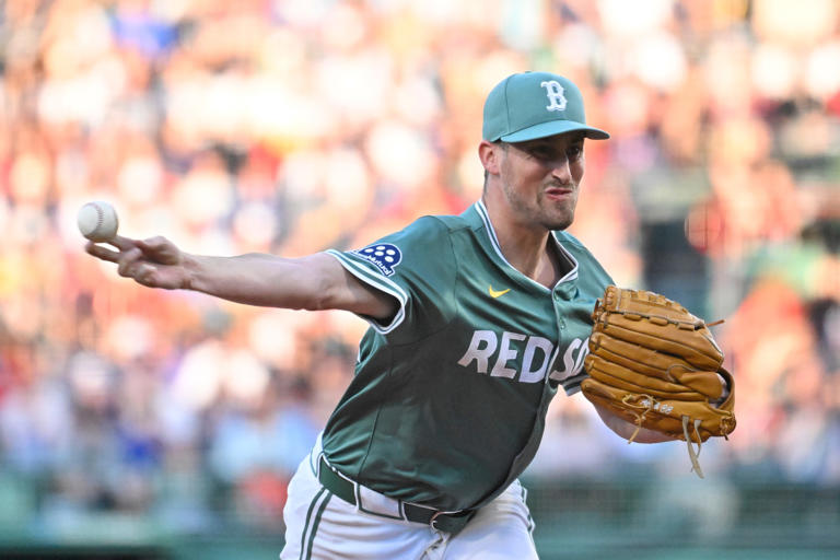 Red Sox announce roster move after Johan Oviedo trade