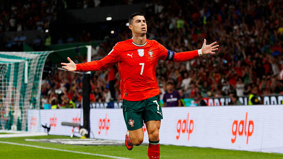 Lionel Messi vs. Cristiano Ronaldo: Full breakdown of 2025 stats