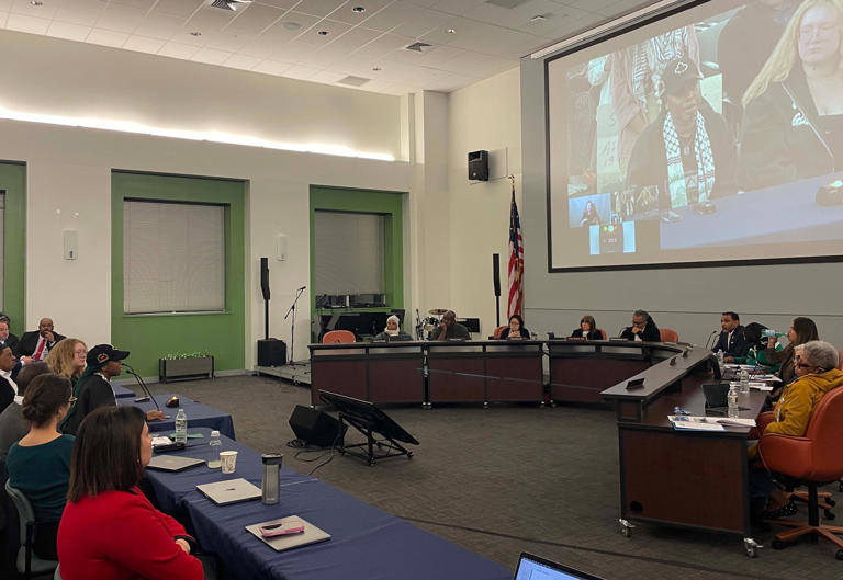 Philadelphia teachers want school staff protected amid US House probe ...