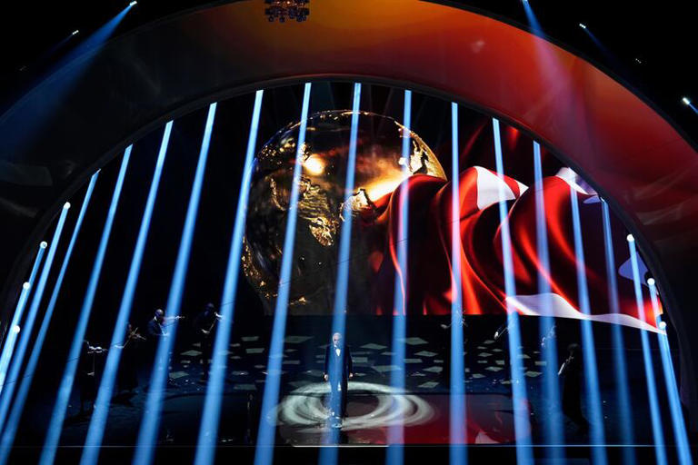 Trump gets award, lines up with other world leaders at 2026 FIFA World ...
