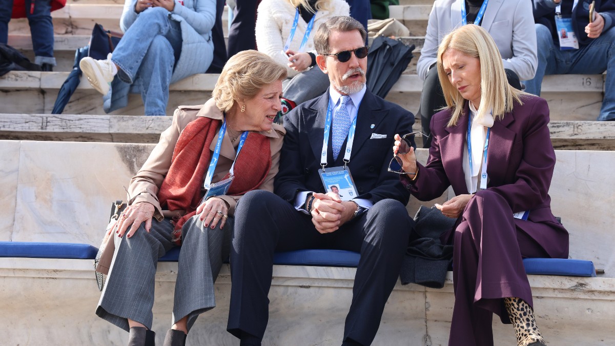 Παύλος Ντε Γκρες: Η αλήθεια για τη στρατιωτική θητεία του γιου του ...