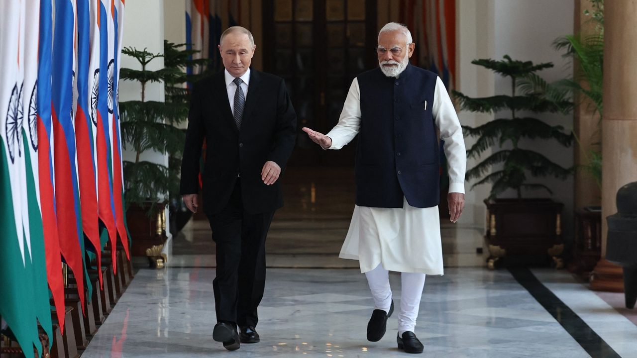 Is a Putin-Modi love-in a worry for the West?